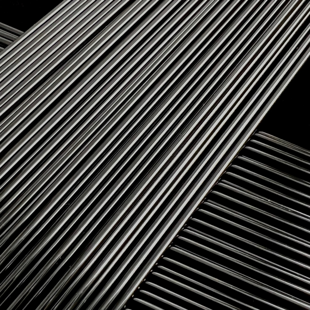 NS-125 Jet Black 2mm-3mm Stringers - Northstar Glassworks